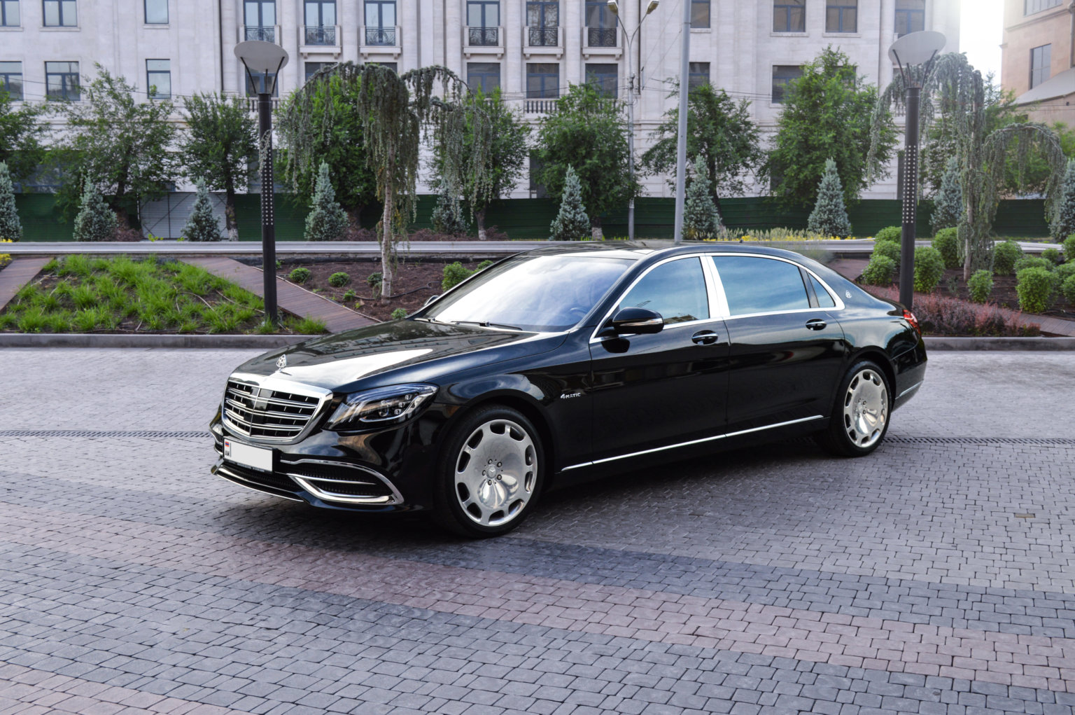 マイバッハとベンツは何が違う？メルセデスの歴史と共に紹介 | Ancar Channel